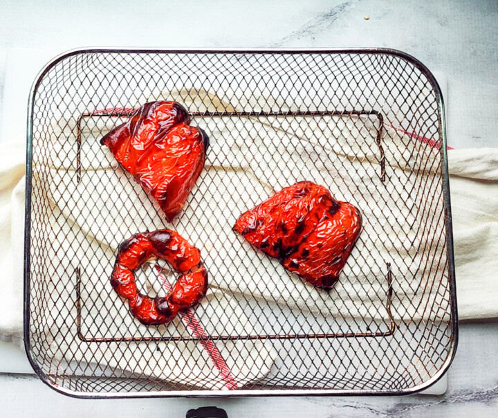 How to Make Roasted Red Peppers in Air the Fryer - Simple And Savory