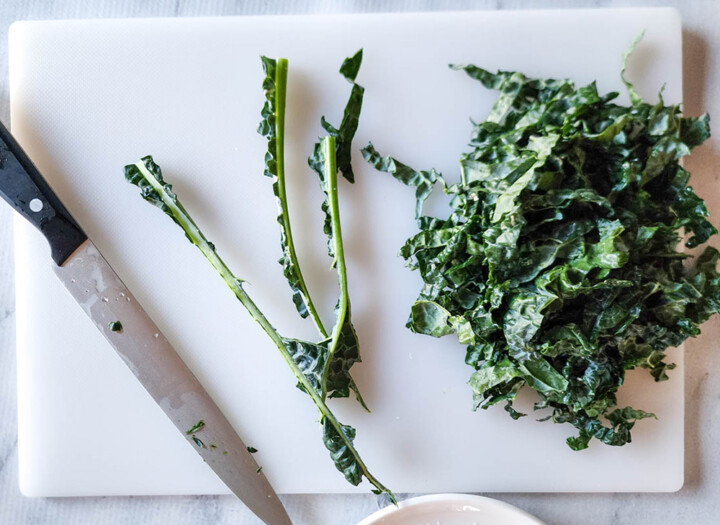 What Does Kale Taste Like? Plus Tasty Kale Recipes - Simple And Savory