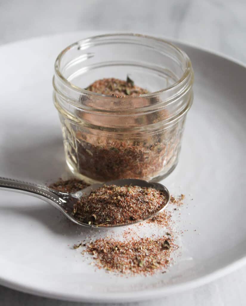 Homemade Pickling Spice Recipe - Simple And Savory